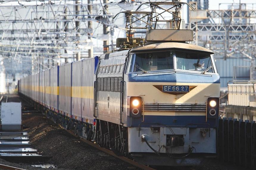 EF66 27代走2059列車迎撃: nuovo K'sブログ